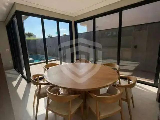 Casa / Sobrado em Condomínio para Locação em Piratininga/SP Residencial Guestier 3 Quartos