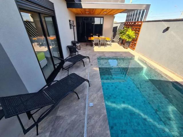 Casa / Sobrado em Condomínio para Locação em Piratininga/SP Residencial Villa de Leon