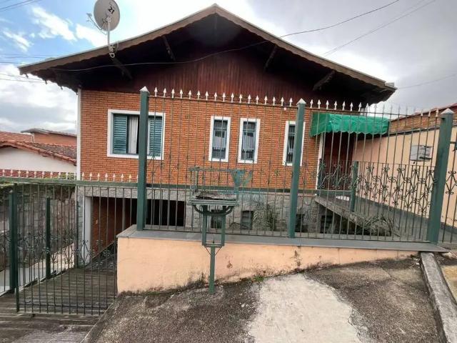 Casa / Sobrado em Condomínio para Locação em Poços de Caldas/MG Santa Lúcia 3 Quartos