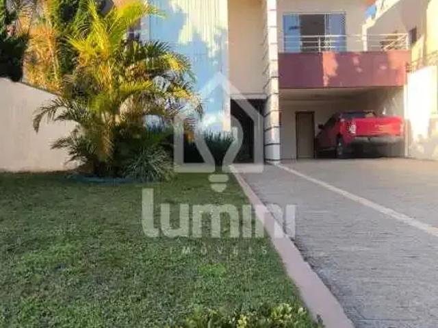 Casa / Sobrado em Condomínio para Locação em Ponta Grossa/PR Uvaranas 3 Quartos