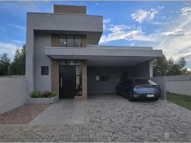 Casa / Sobrado em Condomínio para Locação em Ponta Grossa/PR Contorno 3 Quartos