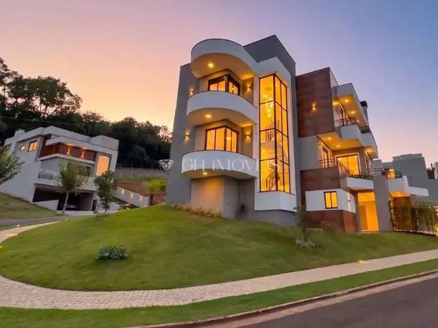 Casa / Sobrado em Condomínio para Locação em Ponta Grossa/PR Colônia Dona LuÍza 3 Quartos