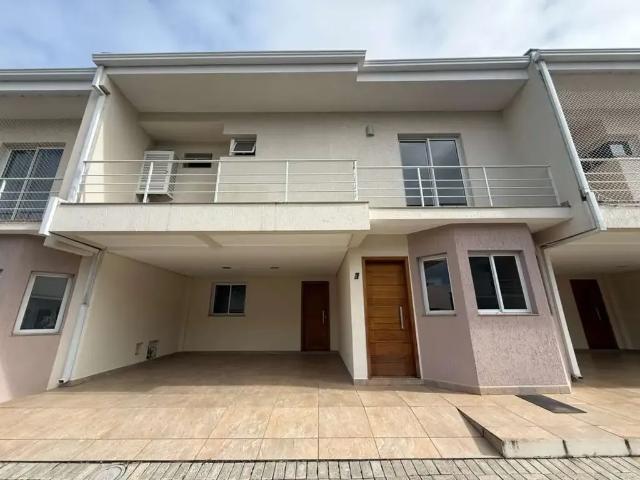 Casa / Sobrado em Condomínio para Locação em Ponta Grossa/PR Estrela