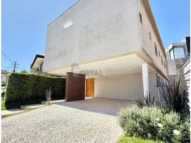 Casa / Sobrado em Condomínio para Locação em Ponta Grossa/PR Estrela 4 Quartos