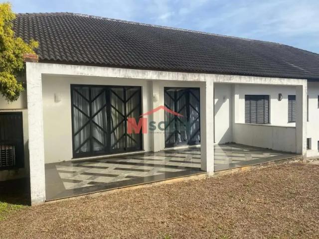 Casa / Sobrado em Condomínio para Locação em Ponta Grossa/PR Estrela 5 Quartos