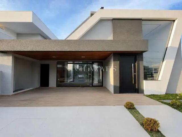 Casa / Sobrado em Condomínio para Locação em Ponta Grossa/PR Jardim Carvalho 4 Quartos