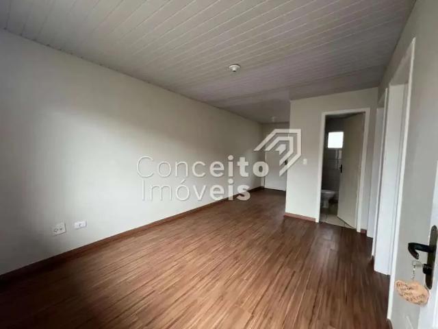 Casa / Sobrado em Condomínio para Locação em Ponta Grossa/PR Piriquitos 2 Quartos