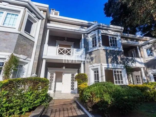Casa / Sobrado em Condomínio para Locação em Porto Alegre/RS Três Figueiras 4 Quartos