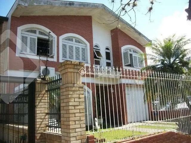 Casa / Sobrado em Condomínio para Locação em Porto Alegre/RS Tristeza 4 Quartos