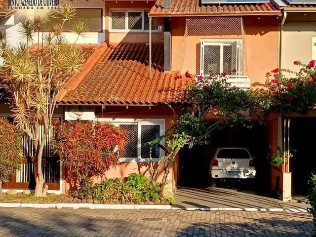 Casa / Sobrado em Condomínio para Locação em Porto Alegre/RS Tristeza 3 Quartos