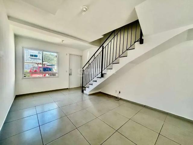 Casa / Sobrado em Condomínio para Locação em Porto Alegre/RS Vila Nova 2 Quartos