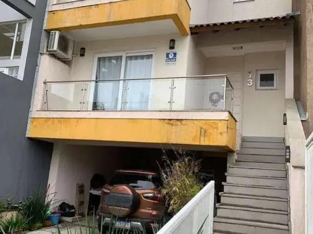 Casa / Sobrado em Condomínio para Locação em Porto Alegre/RS Aberta dos Morros 3 Quartos