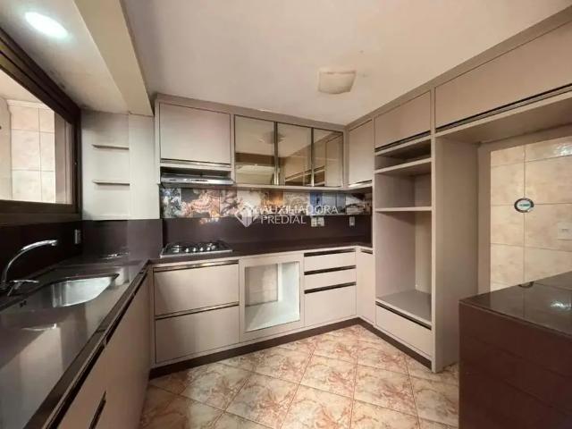 Casa / Sobrado em Condomínio para Locação em Porto Alegre/RS Belém Novo 3 Quartos