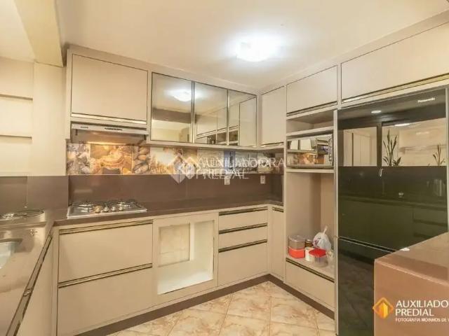 Casa / Sobrado em Condomínio para Locação em Porto Alegre/RS Belém Novo 3 Quartos