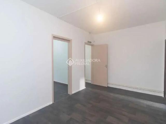 Casa / Sobrado em Condomínio para Locação em Porto Alegre/RS Bom Fim 3 Quartos