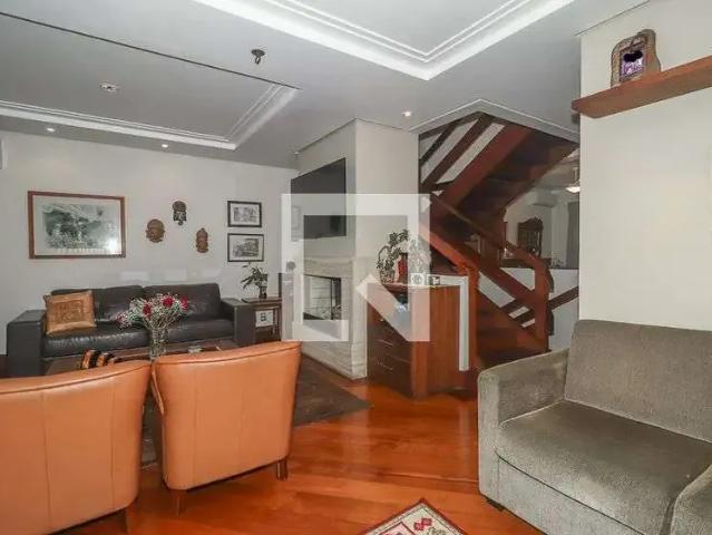 Casa / Sobrado em Condomínio para Locação em Porto Alegre/RS Boa Vista 3 Quartos