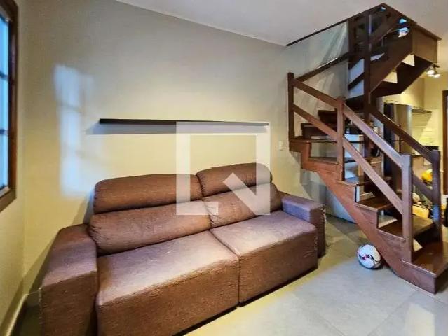 Casa / Sobrado em Condomínio para Locação em Porto Alegre/RS Camaquã 3 Quartos