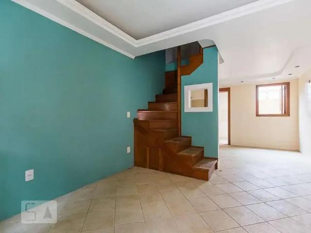 Casa / Sobrado em Condomínio para Locação em Porto Alegre/RS Camaquã 3 Quartos