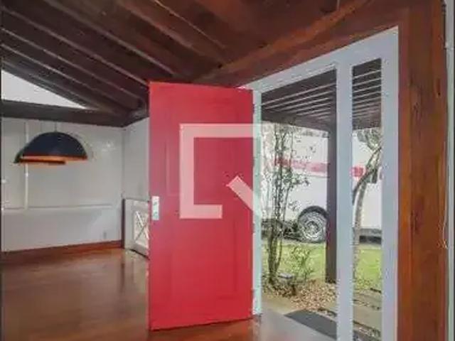 Casa / Sobrado em Condomínio para Locação em Porto Alegre/RS Cavalhada 4 Quartos