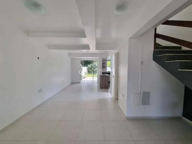 Casa / Sobrado em Condomínio para Locação em Porto Alegre/RS Espírito Santo 3 Quartos