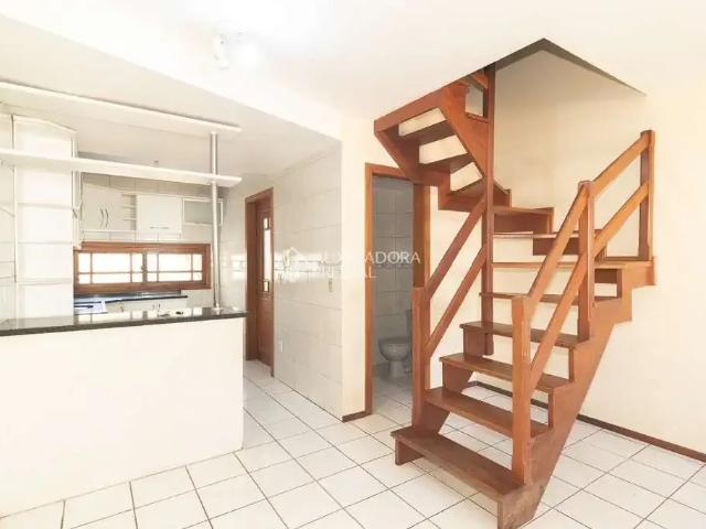 Casa / Sobrado em Condomínio para Locação em Porto Alegre/RS Espírito Santo 3 Quartos