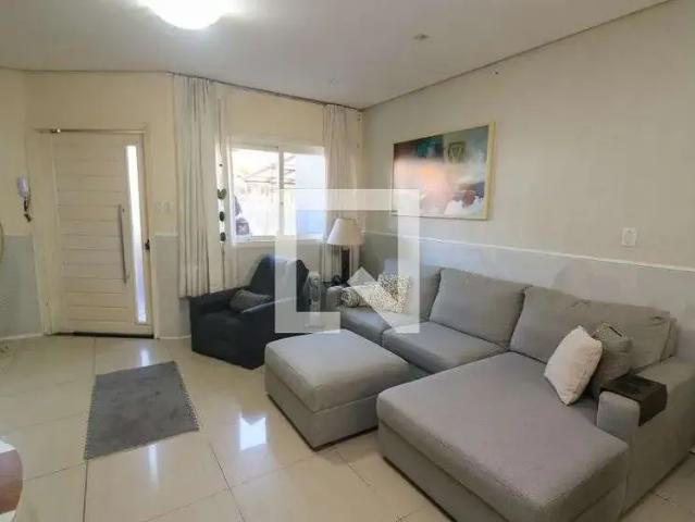 Casa / Sobrado em Condomínio para Locação em Porto Alegre/RS Guarujá 2 Quartos