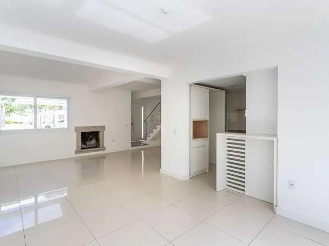 Casa / Sobrado em Condomínio para Locação em Porto Alegre/RS Hípica 3 Quartos