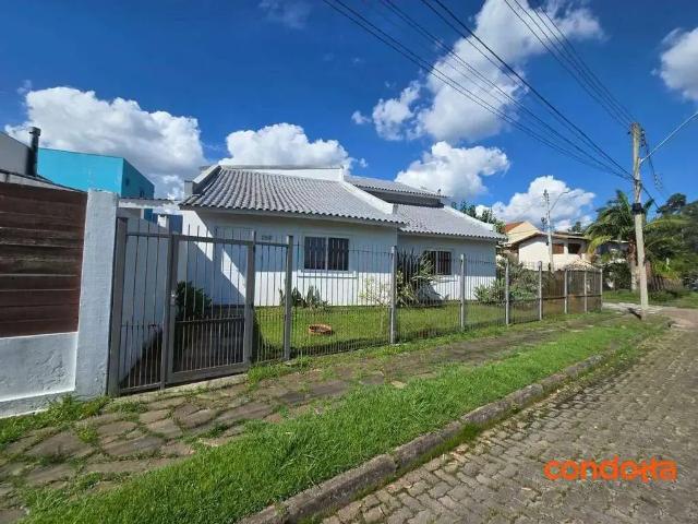 Casa / Sobrado em Condomínio para Locação em Porto Alegre/RS Hípica 3 Quartos