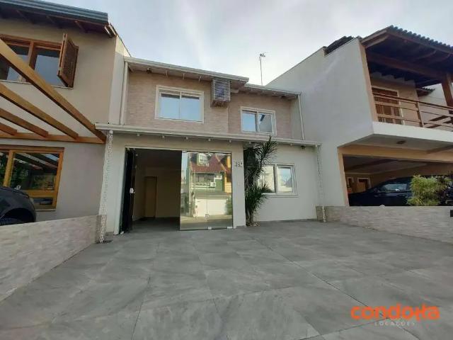 Casa / Sobrado em Condomínio para Locação em Porto Alegre/RS Hípica 3 Quartos