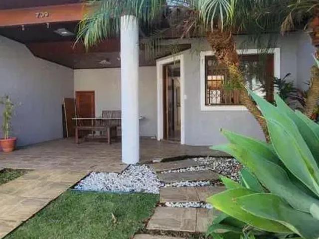 Casa / Sobrado em Condomínio para Locação em Porto Alegre/RS Hípica 3 Quartos