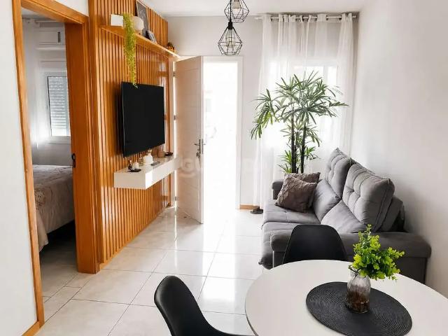 Casa / Sobrado em Condomínio para Locação em Porto Alegre/RS Hípica 2 Quartos