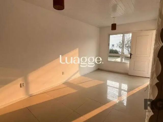 Casa / Sobrado em Condomínio para Locação em Porto Alegre/RS Hípica 2 Quartos