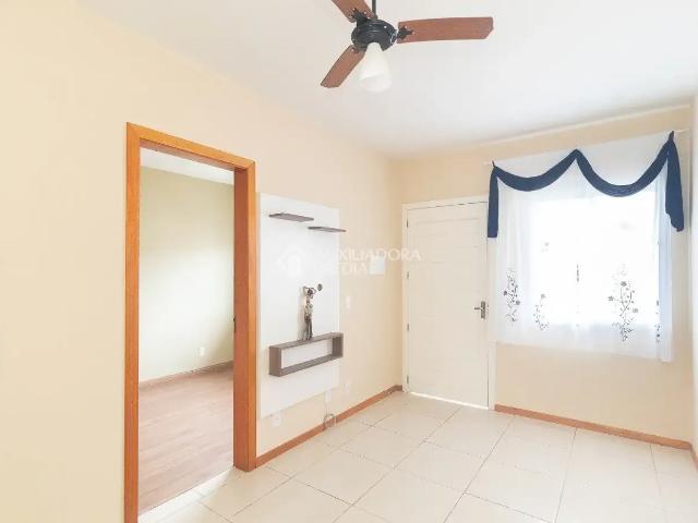 Casa / Sobrado em Condomínio para Locação em Porto Alegre/RS Hípica 2 Quartos