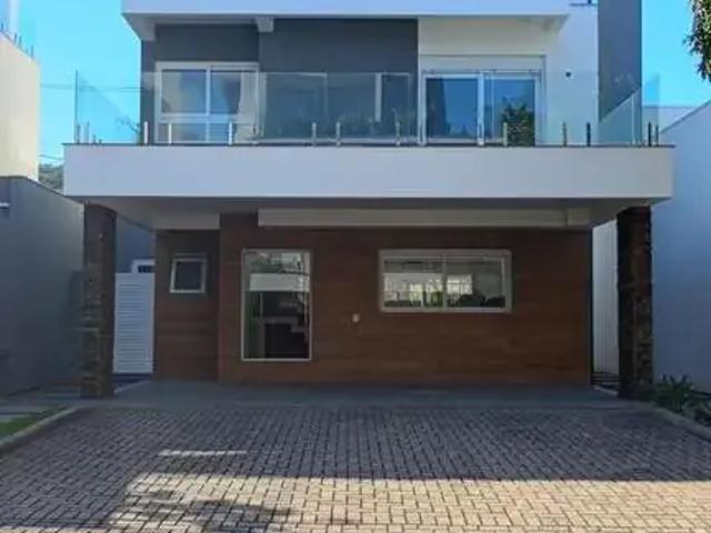 Casa / Sobrado em Condomínio para Locação em Porto Alegre/RS Ipanema 3 Quartos