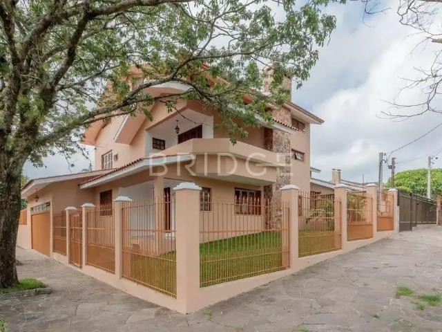 Casa / Sobrado em Condomínio para Locação em Porto Alegre/RS Jardim Itu Sabará 4 Quartos