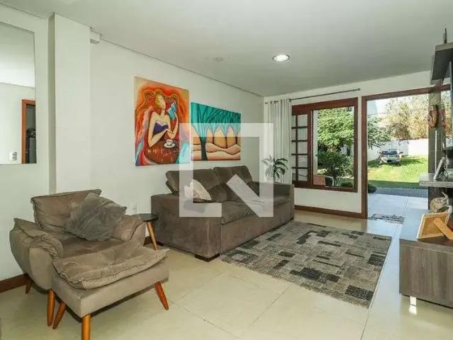 Casa / Sobrado em Condomínio para Locação em Porto Alegre/RS Jardim Itu Sabará 3 Quartos