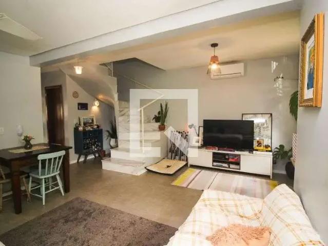 Casa / Sobrado em Condomínio para Locação em Porto Alegre/RS Lomba do Pinheiro 3 Quartos