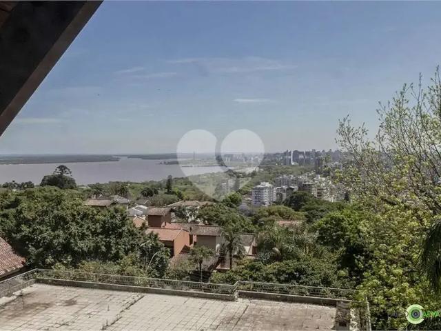 Casa / Sobrado em Condomínio para Locação em Porto Alegre/RS Menino Deus 4 Quartos
