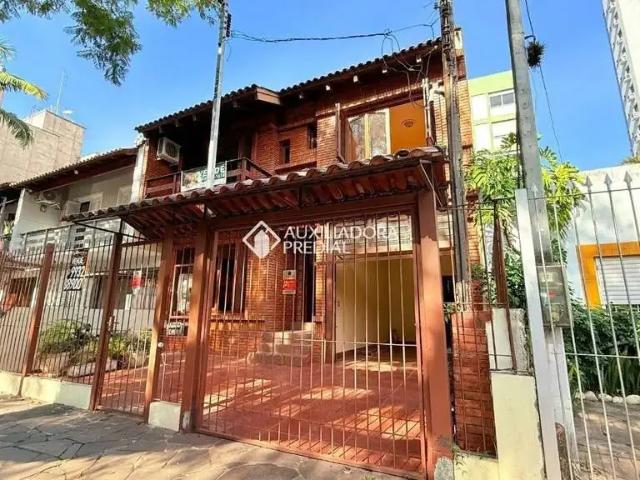 Casa / Sobrado em Condomínio para Locação em Porto Alegre/RS Menino Deus 3 Quartos