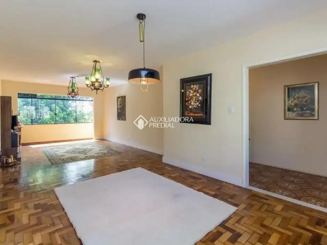 Casa / Sobrado em Condomínio para Locação em Porto Alegre/RS Medianeira 2 Quartos