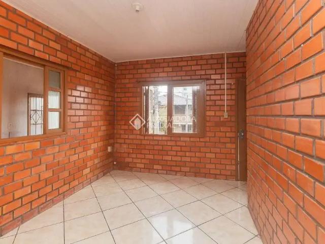 Casa / Sobrado em Condomínio para Locação em Porto Alegre/RS Morro Santana 2 Quartos