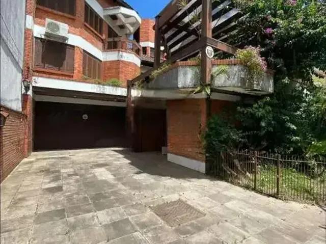 Casa / Sobrado em Condomínio para Locação em Porto Alegre/RS Nonoai 3 Quartos