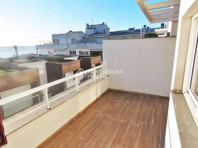 Casa / Sobrado em Condomínio para Locação em Porto Alegre/RS Praia de Belas 3 Quartos