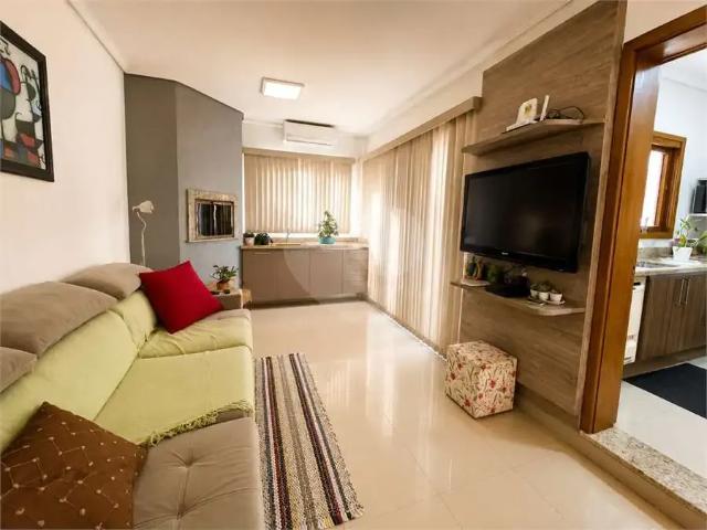 Casa / Sobrado em Condomínio para Locação em Porto Alegre/RS Sarandi 2 Quartos