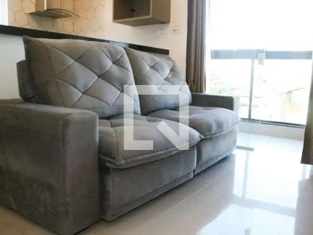 Casa / Sobrado em Condomínio para Locação em Praia Grande/SP Tupi 2 Quartos