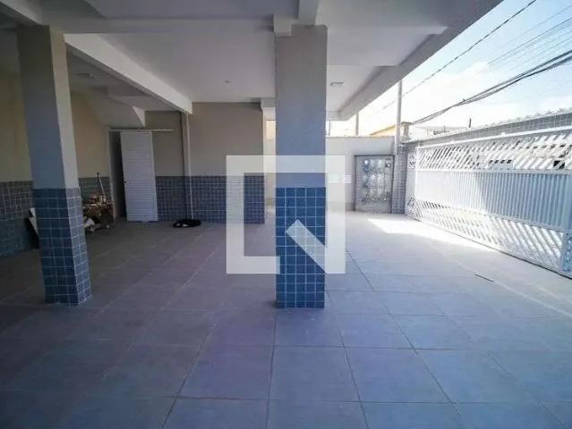 Casa / Sobrado em Condomínio para Locação em Praia Grande/SP Vila Antártica 2 Quartos