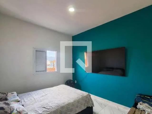 Casa / Sobrado em Condomínio para Locação em Praia Grande/SP Vila Caiçara 2 Quartos