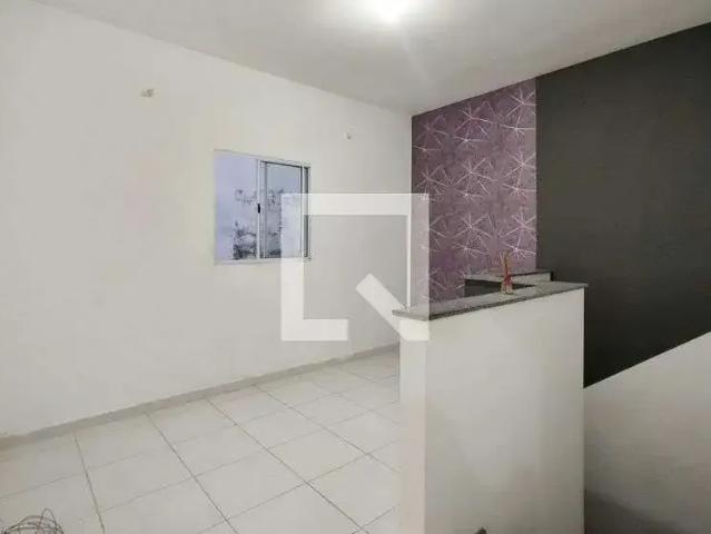 Casa / Sobrado em Condomínio para Locação em Praia Grande/SP Vila Caiçara 2 Quartos