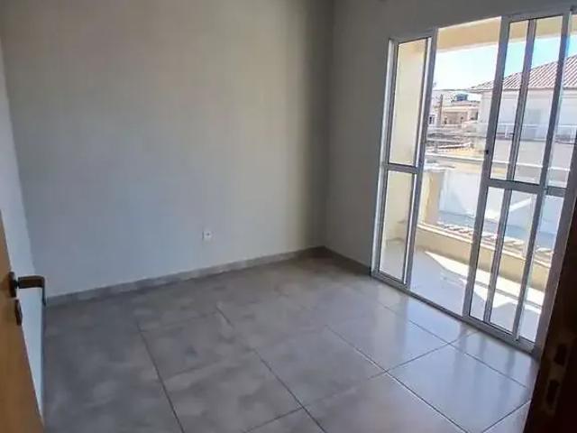Casa / Sobrado em Condomínio para Locação em Praia Grande/SP Balneário Esmeralda 2 Quartos