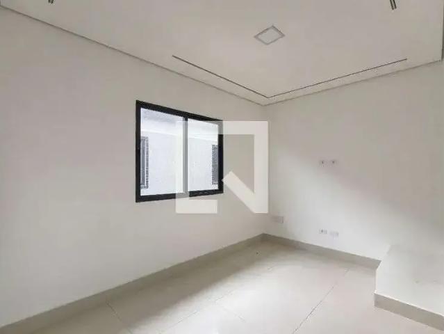 Casa / Sobrado em Condomínio para Locação em Praia Grande/SP Balneário Maracanã 2 Quartos